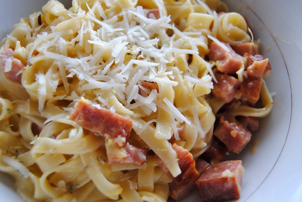 Massa à carbonara (receita original Italiana) | A cozinha da avó Maria